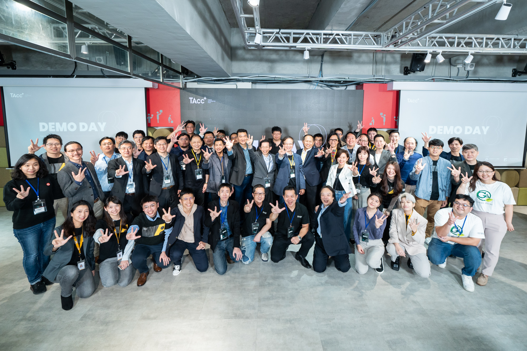 TAcc+ Batch 8 DemoDay | 布爾喬亞 公關顧問 | Built for Making Impact